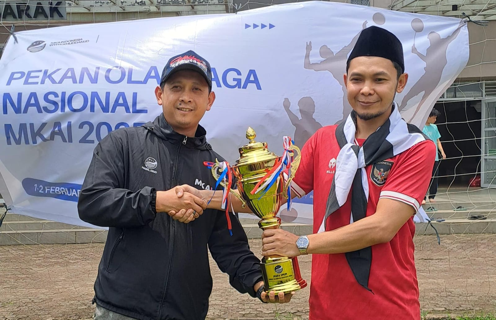 Pemuda Ahmadiyah Tasikmalaya Keluar Sebagai Juara Umum pada PORNAS PP MKAI 2025 | Warta Ahmadiyah